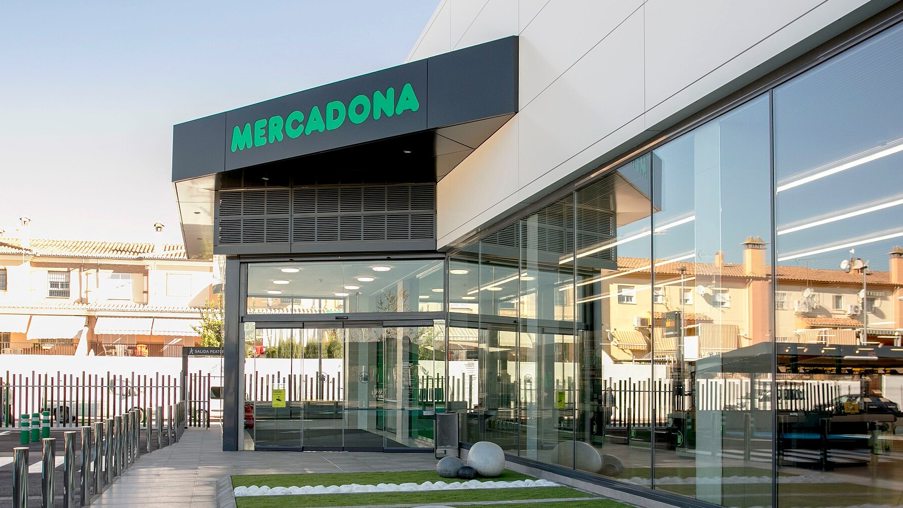Cierre inesperado de varias tiendas de Mercadona: así han iniciado el año
